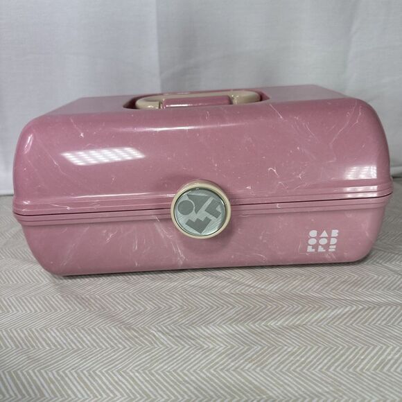 Caboodles | Bags | Caboodles Onthegogirl Makeup Case Retro Marble Pink ...